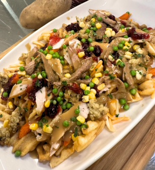 Nestlé Professional | Thanksgiving Poutine Recipe